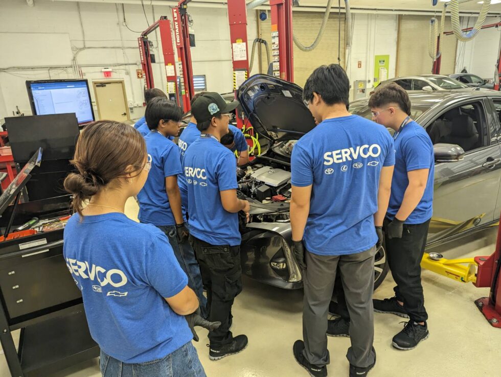 Servco Hosts its First Automotive Technician Internship Program for High School Students - Servco